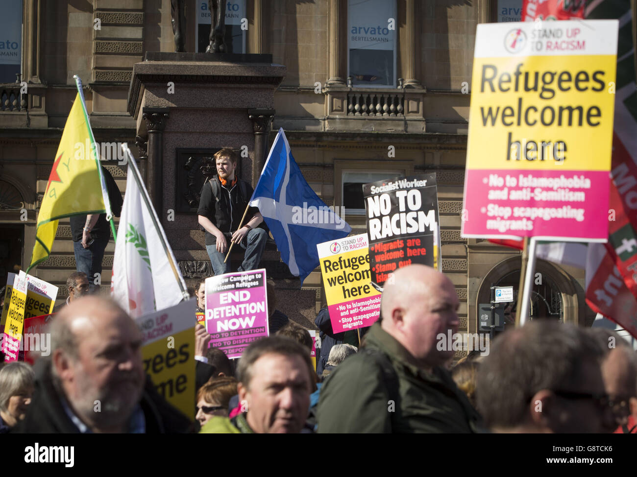Refugee crisis protest Stock Photo - Alamy