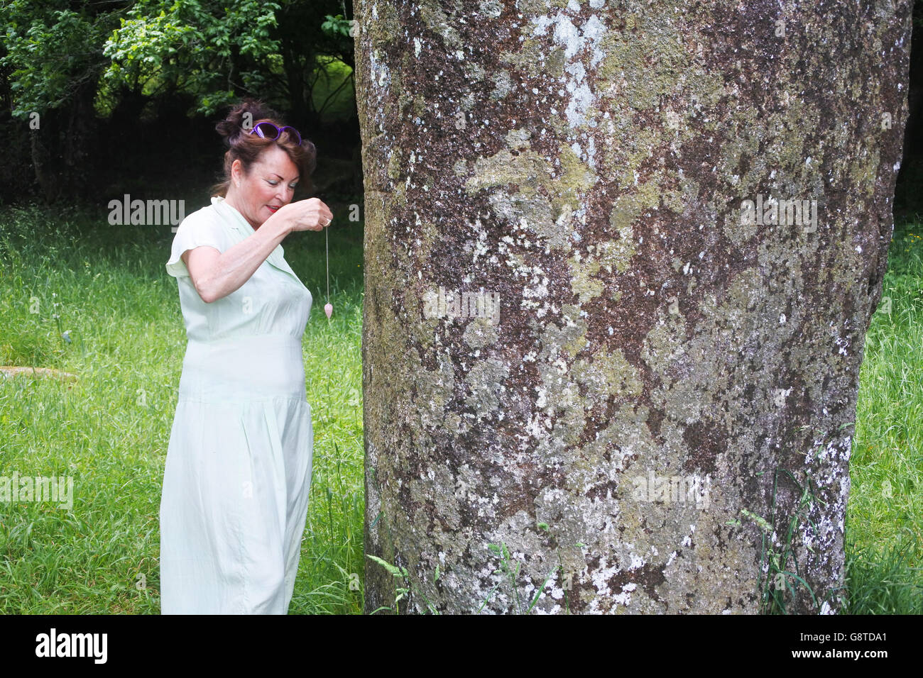 Dowsing hi-res stock photography and images - Alamy