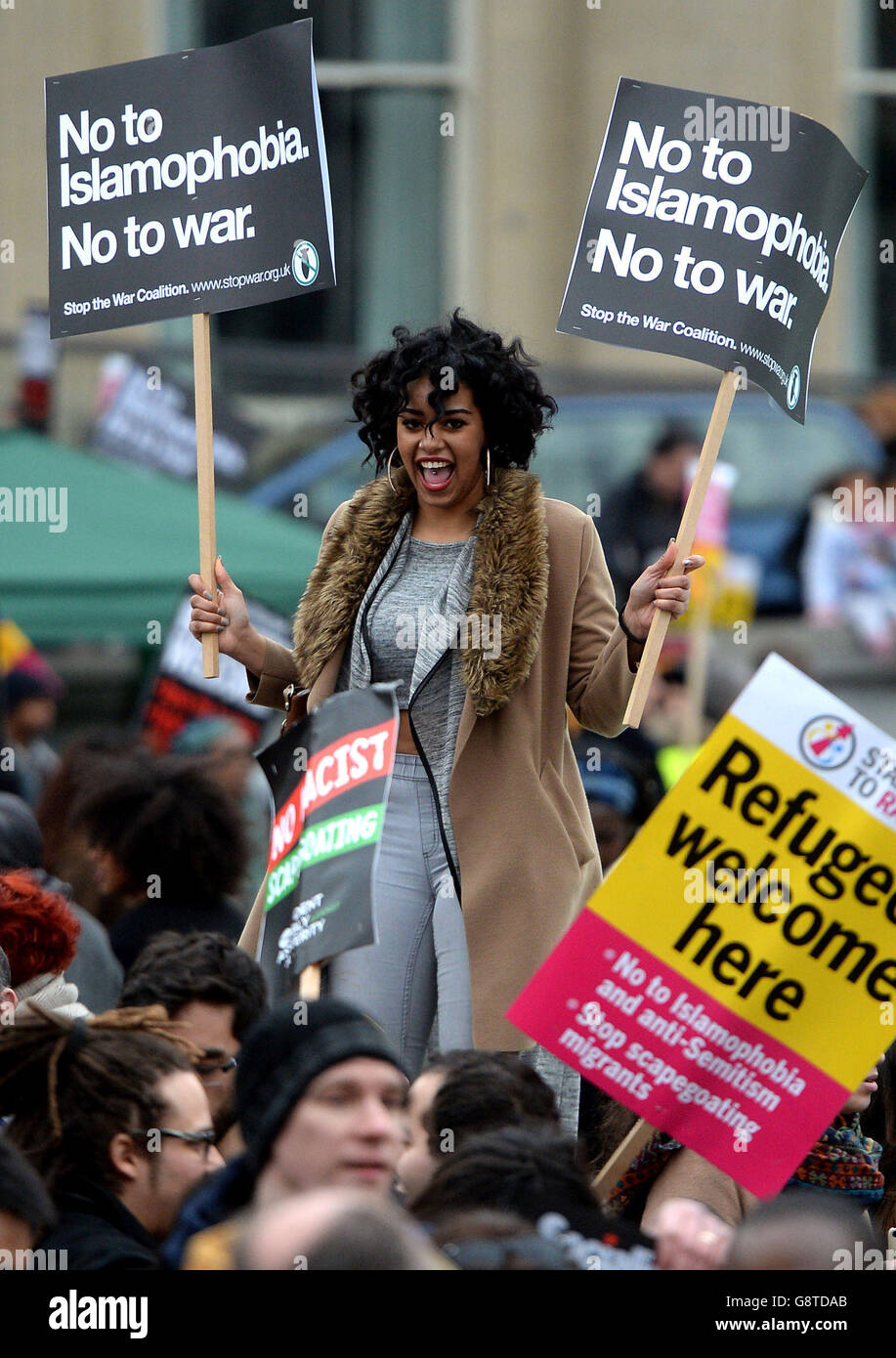 Refugee crisis protest Stock Photo - Alamy