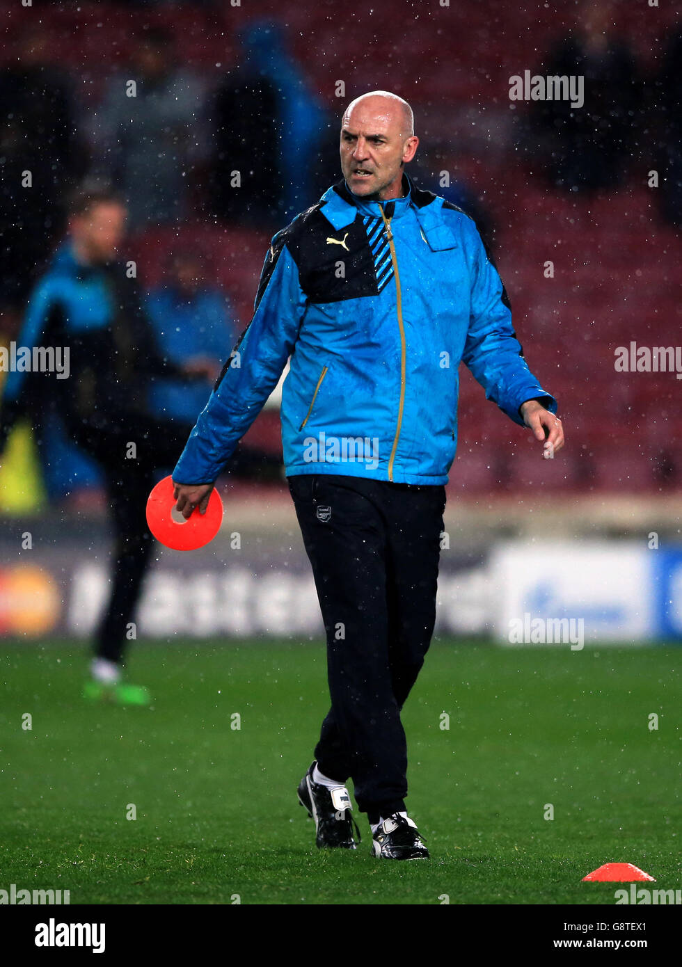 Arsenals assistant manager hi-res stock photography and images - Alamy