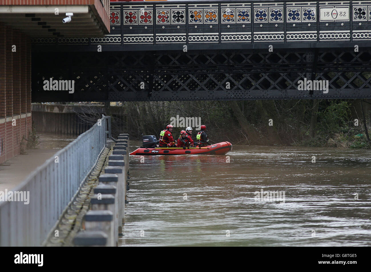 Police kayak hi-res stock photography and images - Alamy