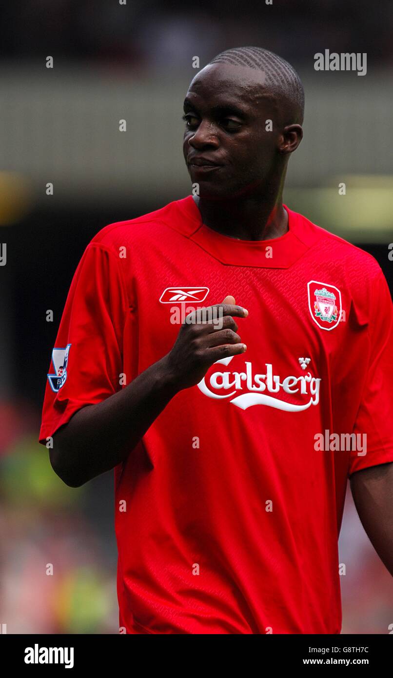 Anfield mohamed sissoko hi-res stock photography and images - Alamy