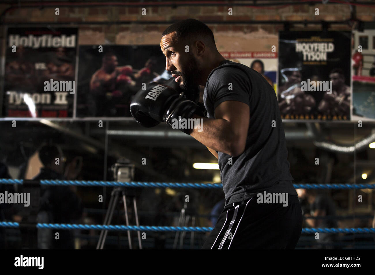 Stonebridge boxing club hi-res stock photography and images - Alamy