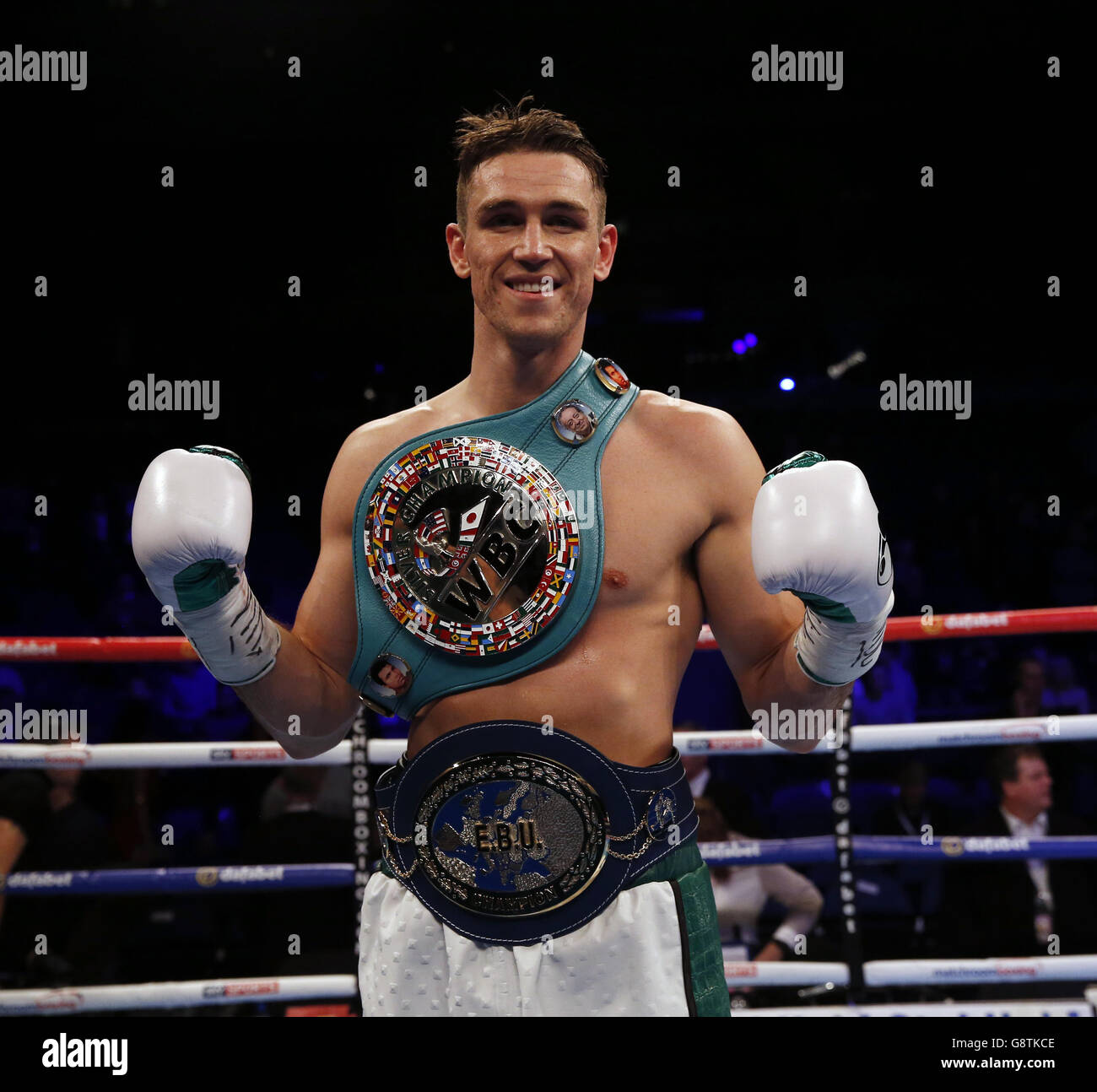 Callum Smith v Hadillah Mohoumadi - Echo Arena Stock Photo - Alamy