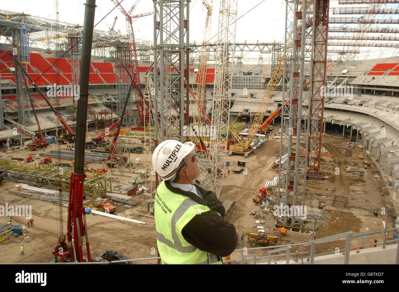 Wembley Stadium under Construction Stock Photo - Alamy