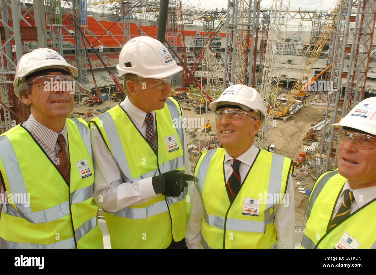 Former World Cup winners Gordon Banks, Martin Peters and Alan Ball join ...