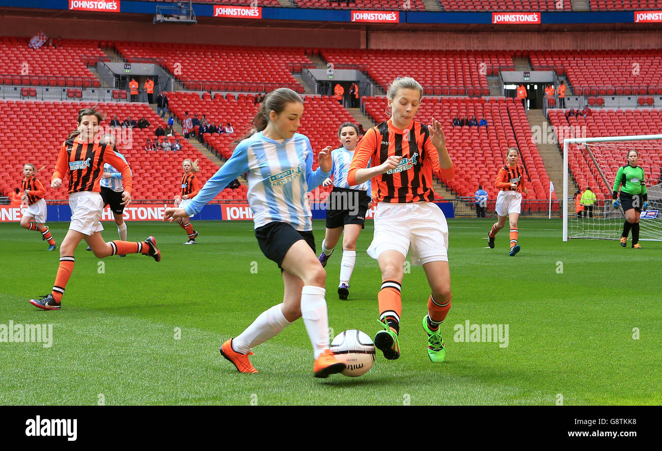 Football black and white action High Resolution Stock Photography and ...