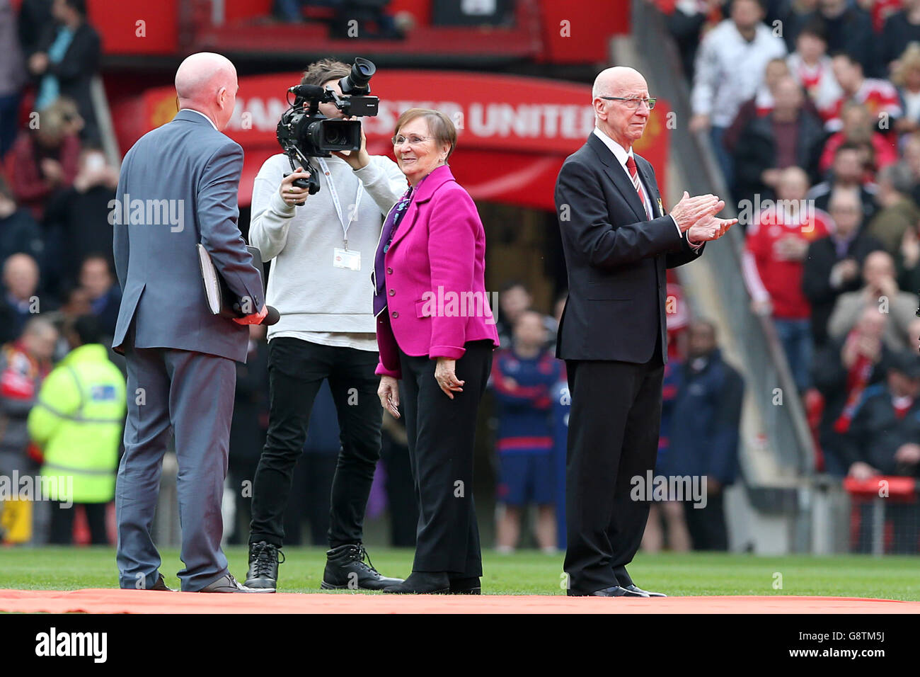 Norma Ball: Who Is Sir Bobby Charlton’s Wife? – Sfostsee