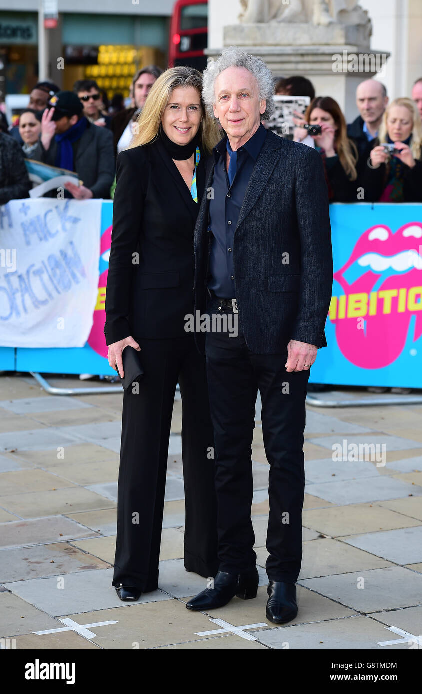 Bob Gruen and his wife Elizabeth Gregory Gruen arriving for the opening ...