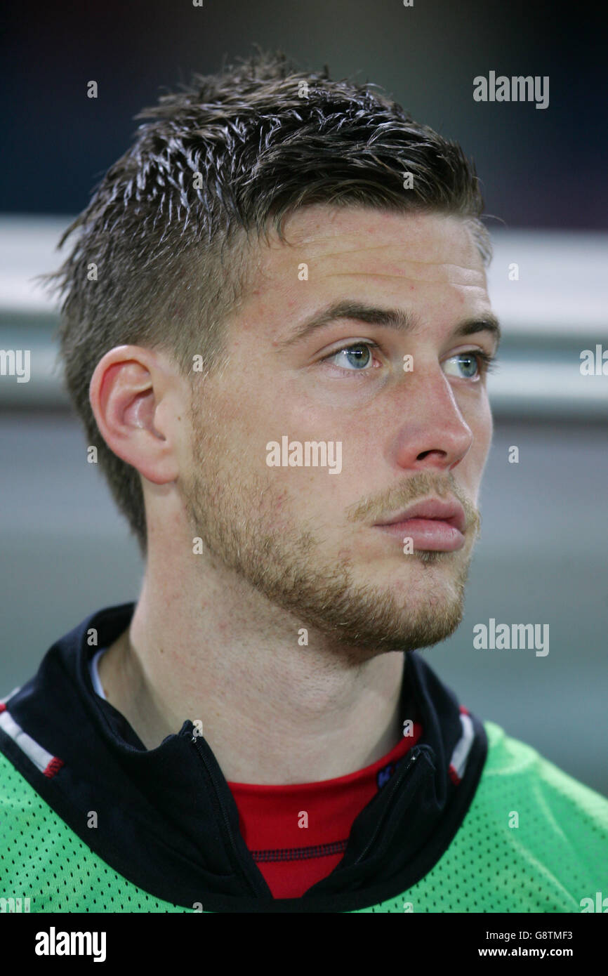 Rob edwards wales hi-res stock photography and images - Alamy