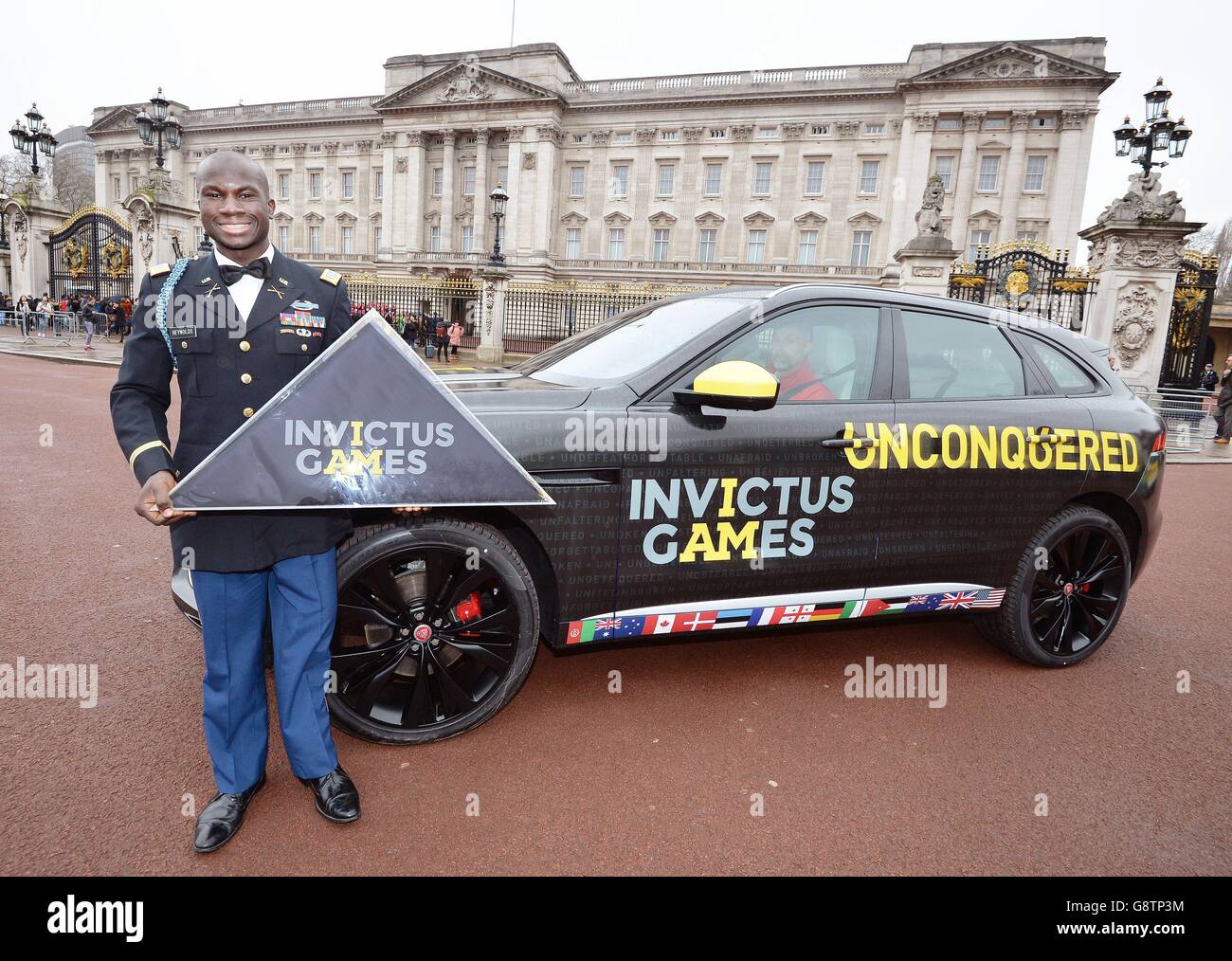 The invictus games flag hi-res stock photography and images - Alamy
