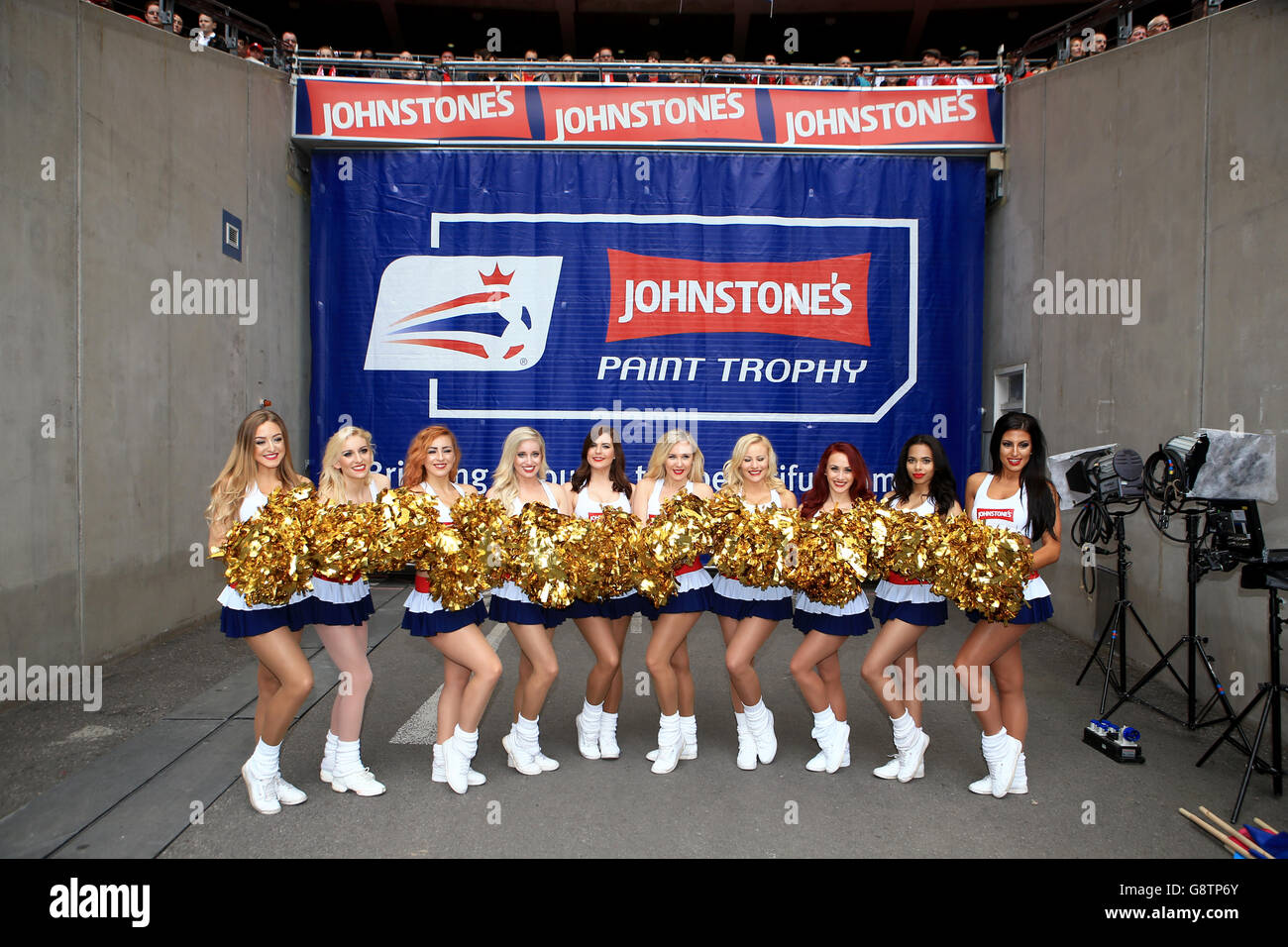 Cheerleaders at wembley stadium for the johnstones paint trophy final ...