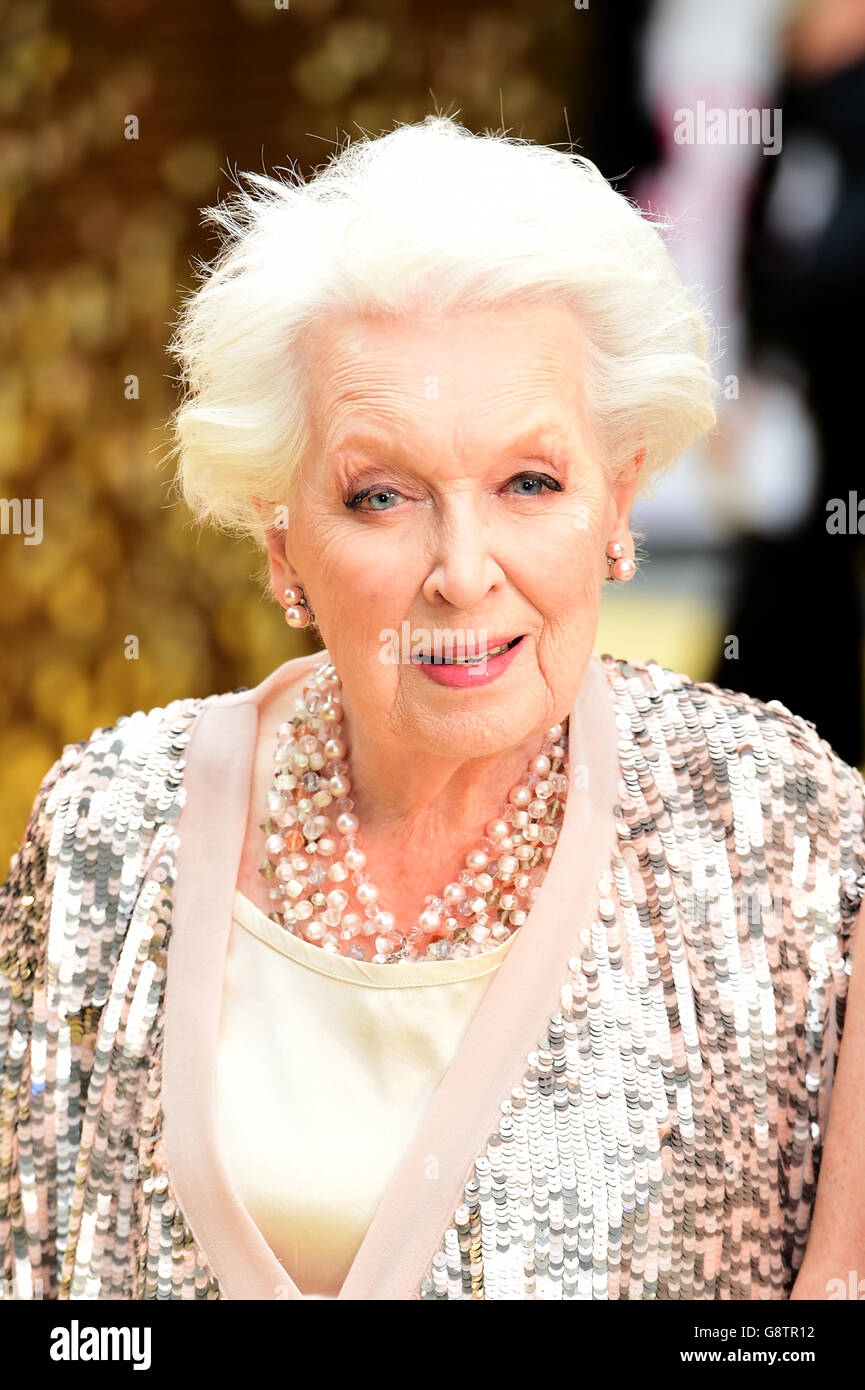 June whitfield absolutely fabulous hi-res stock photography and images ...