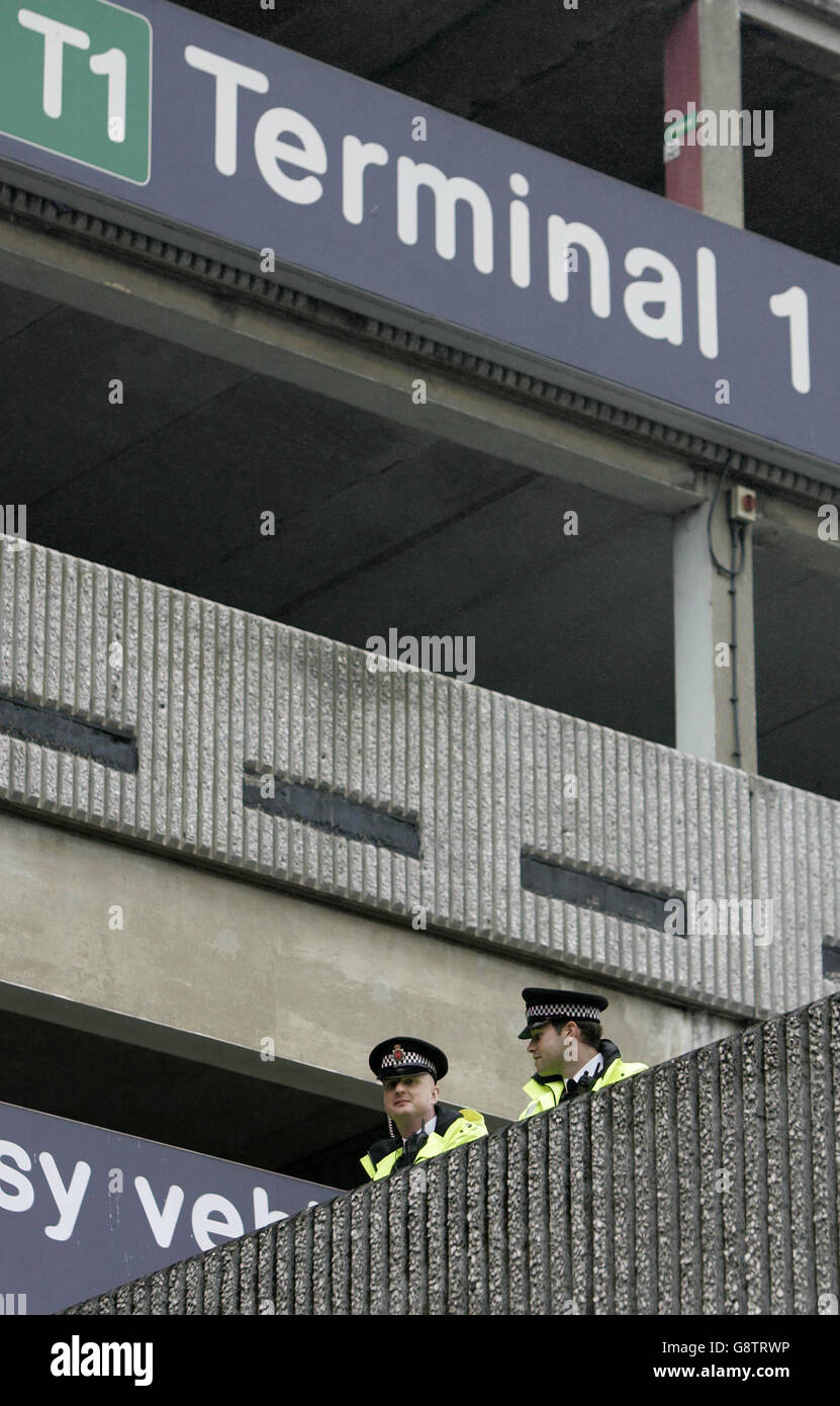 Manchester airport car park terminal 1 hi-res stock photography and ...
