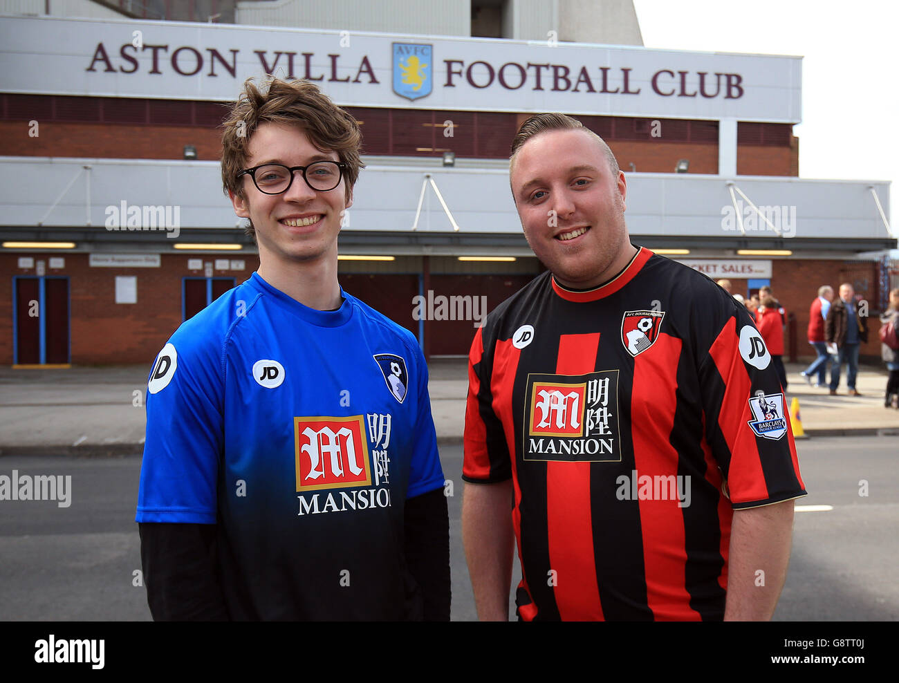 AFC Bournemouth fans make their way to the ground for the Barclays ...