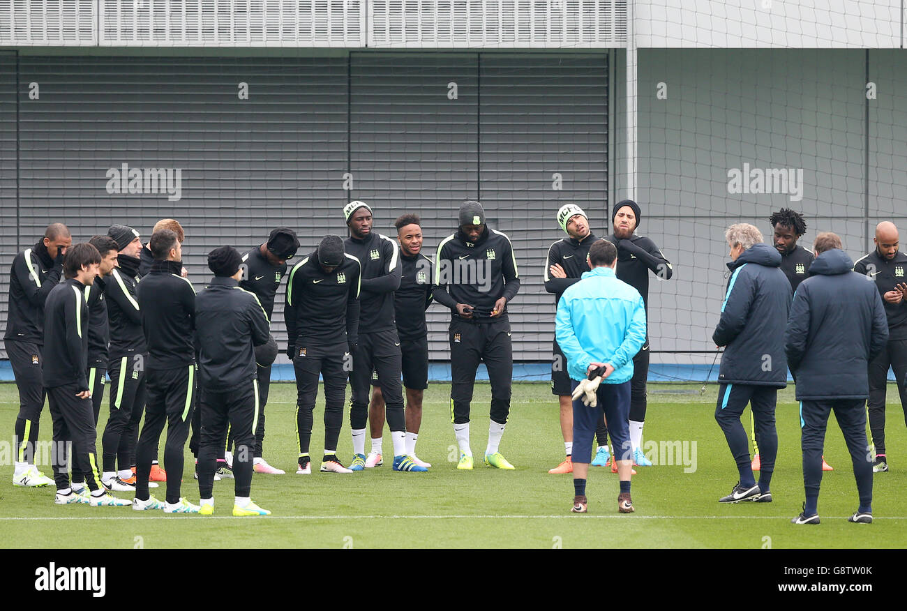 Manchester city manager manuel pellegrini press conference city ...