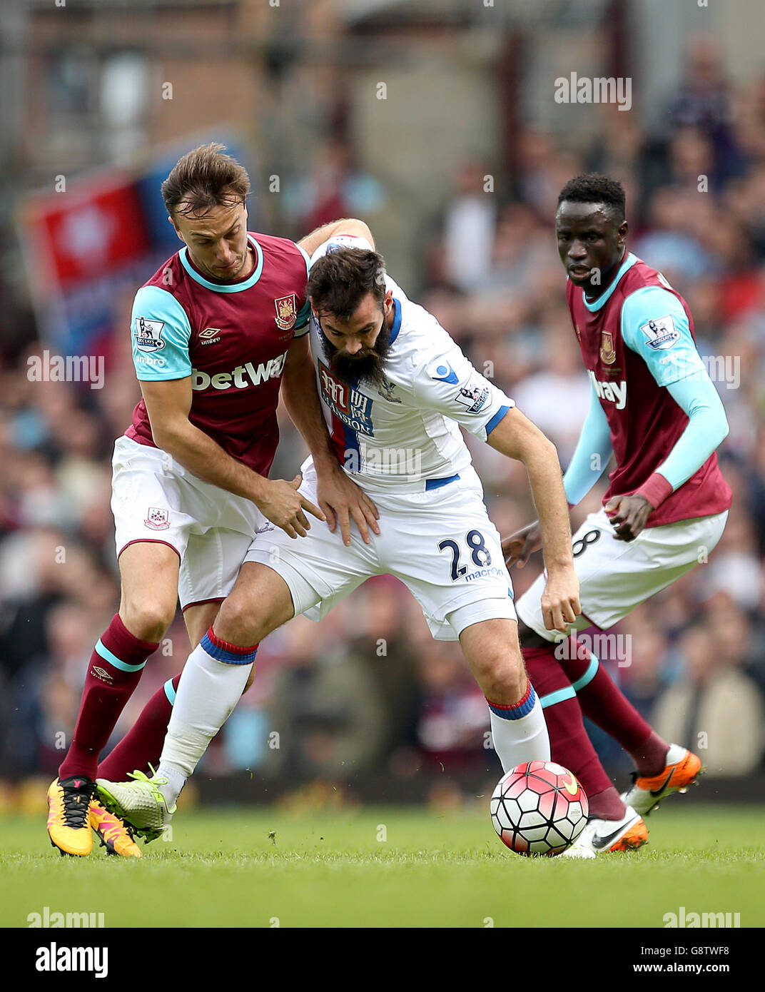 West Ham United v Crystal Palace - Barclays Premier League - Upton Park ...