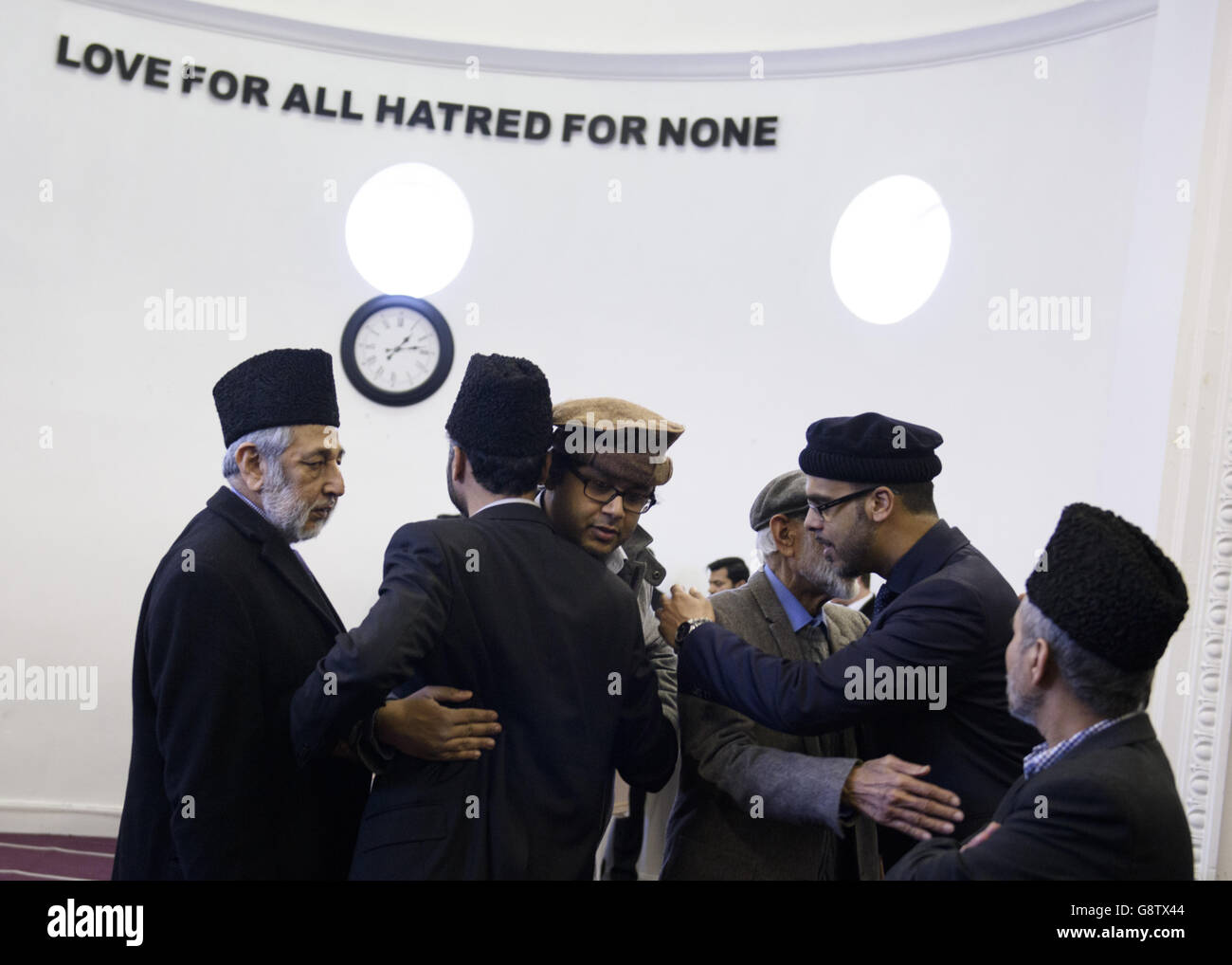 Asad Shah Funeral Stock Photo - Alamy
