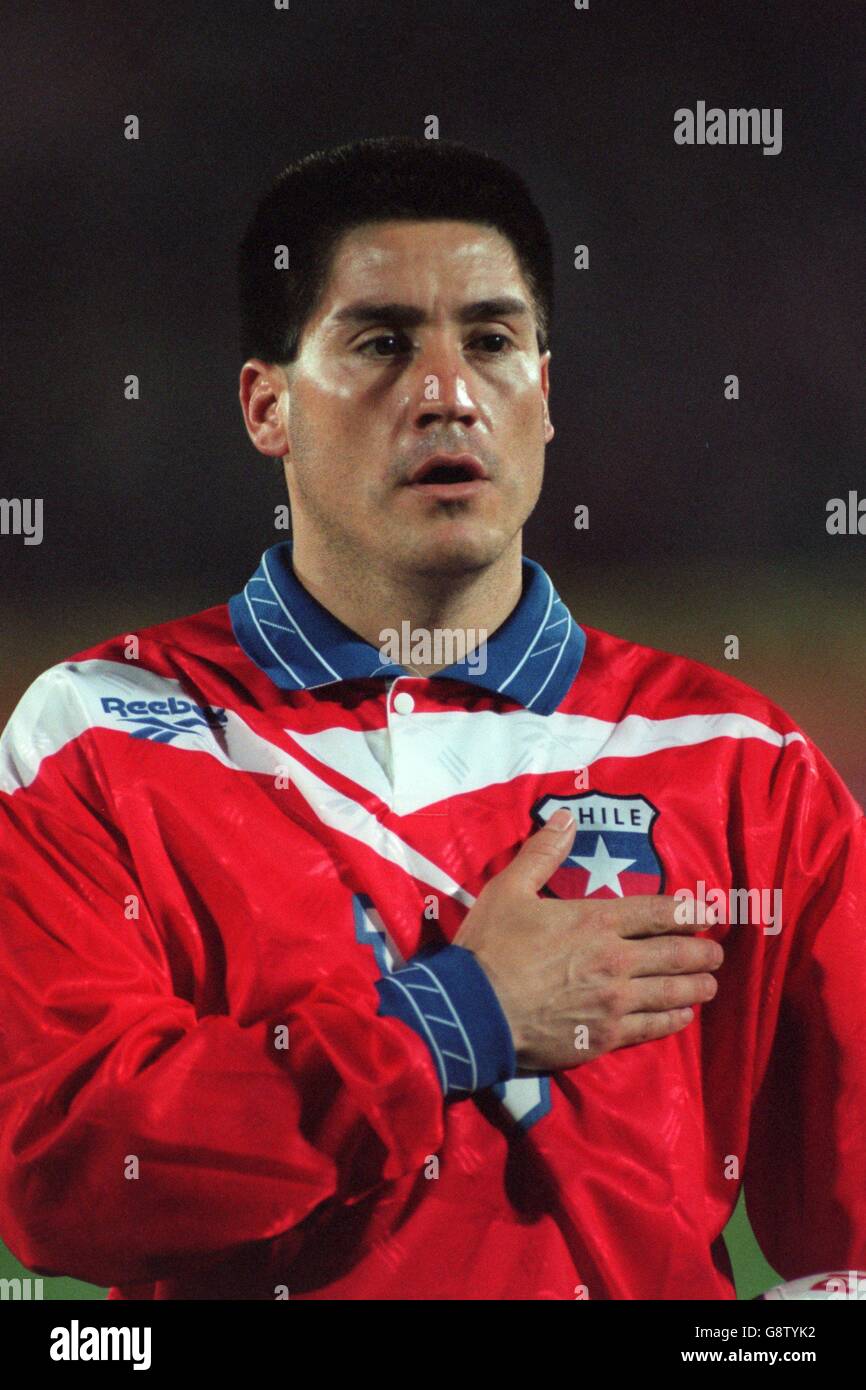 Soccer - World Cup Qualifier - Chile v Peru. Fernand Cornejo Jimenez ...
