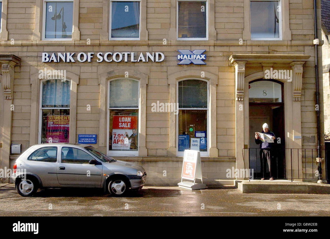 POLICE Scotland Raid Stock Photo - Alamy