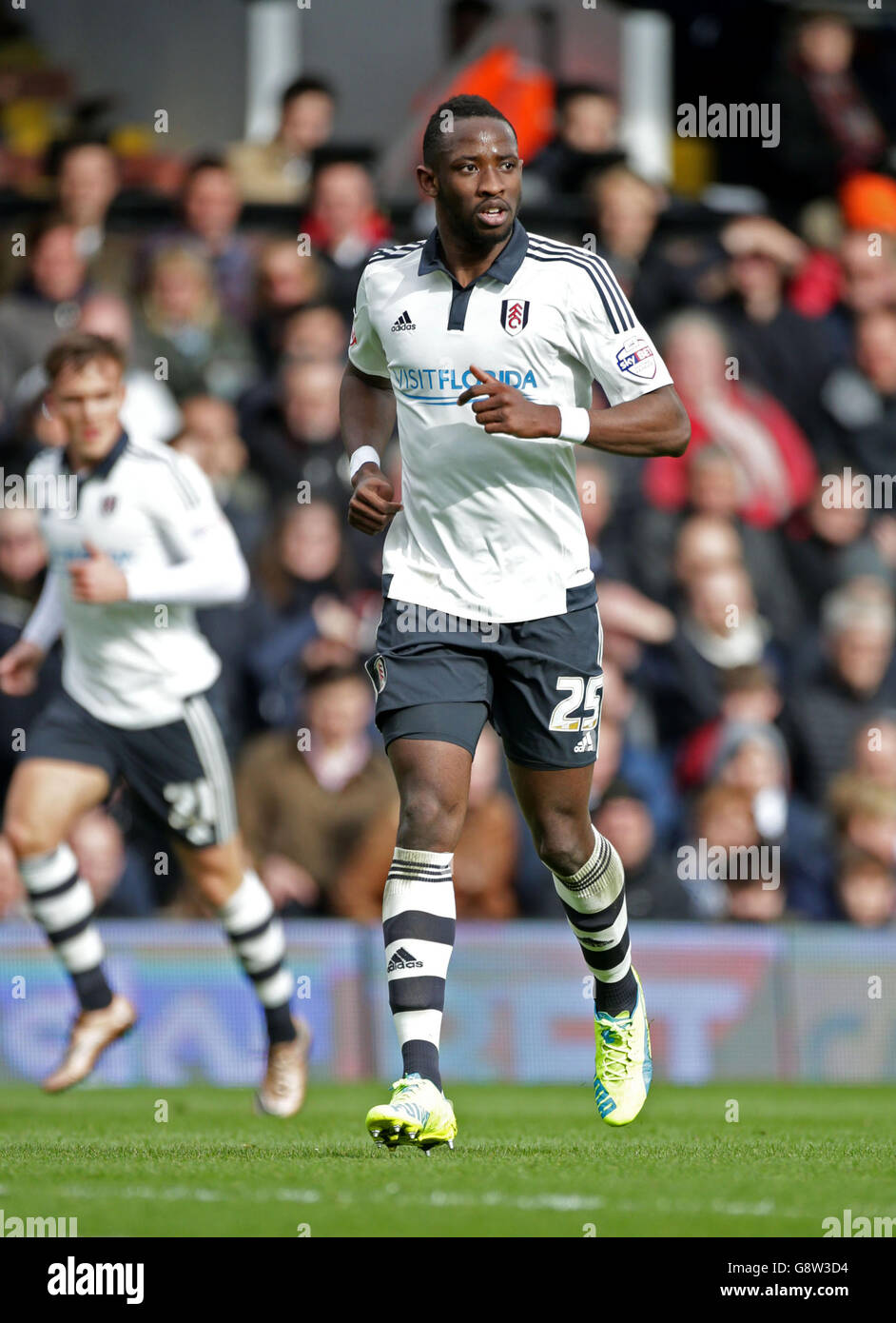 Fulham's Moussa Dembele during their Sky Bet Championship football ...