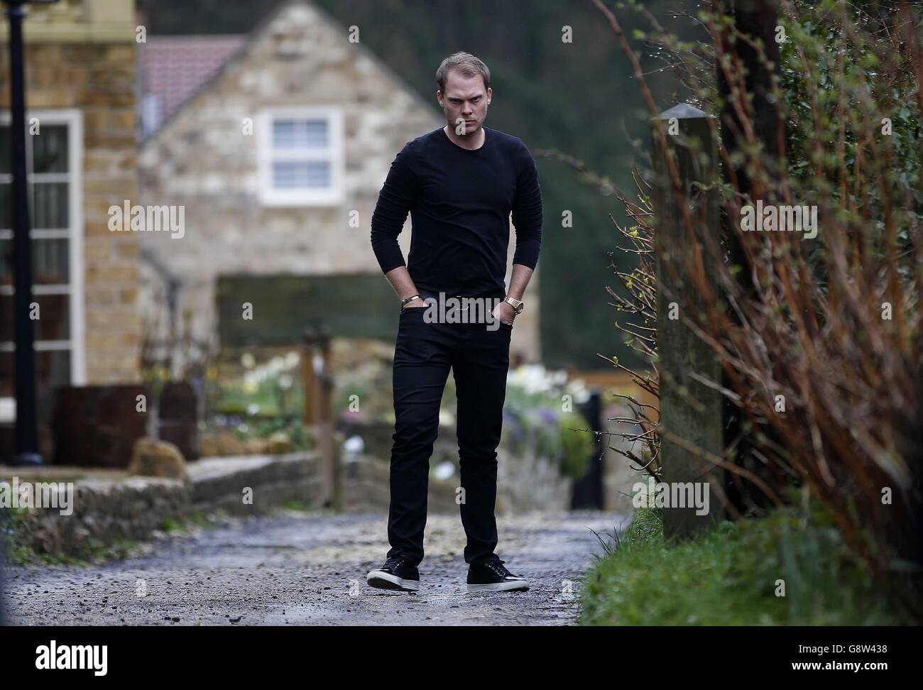 US Masters winner Danny Willett arrives back home in Worksop Stock ...