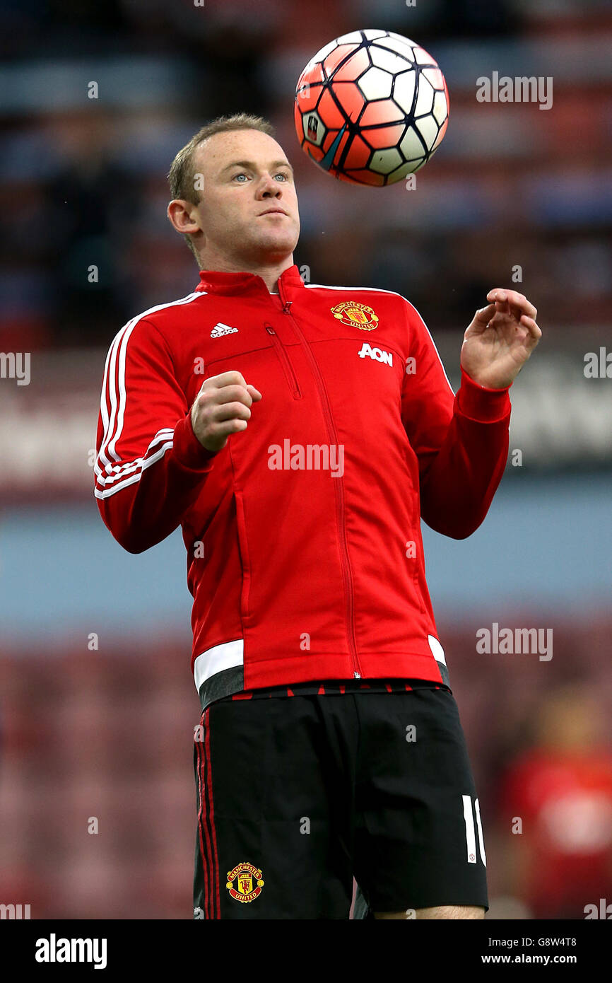 Manchester United's Wayne Rooney during the warm-up before the Emirates ...