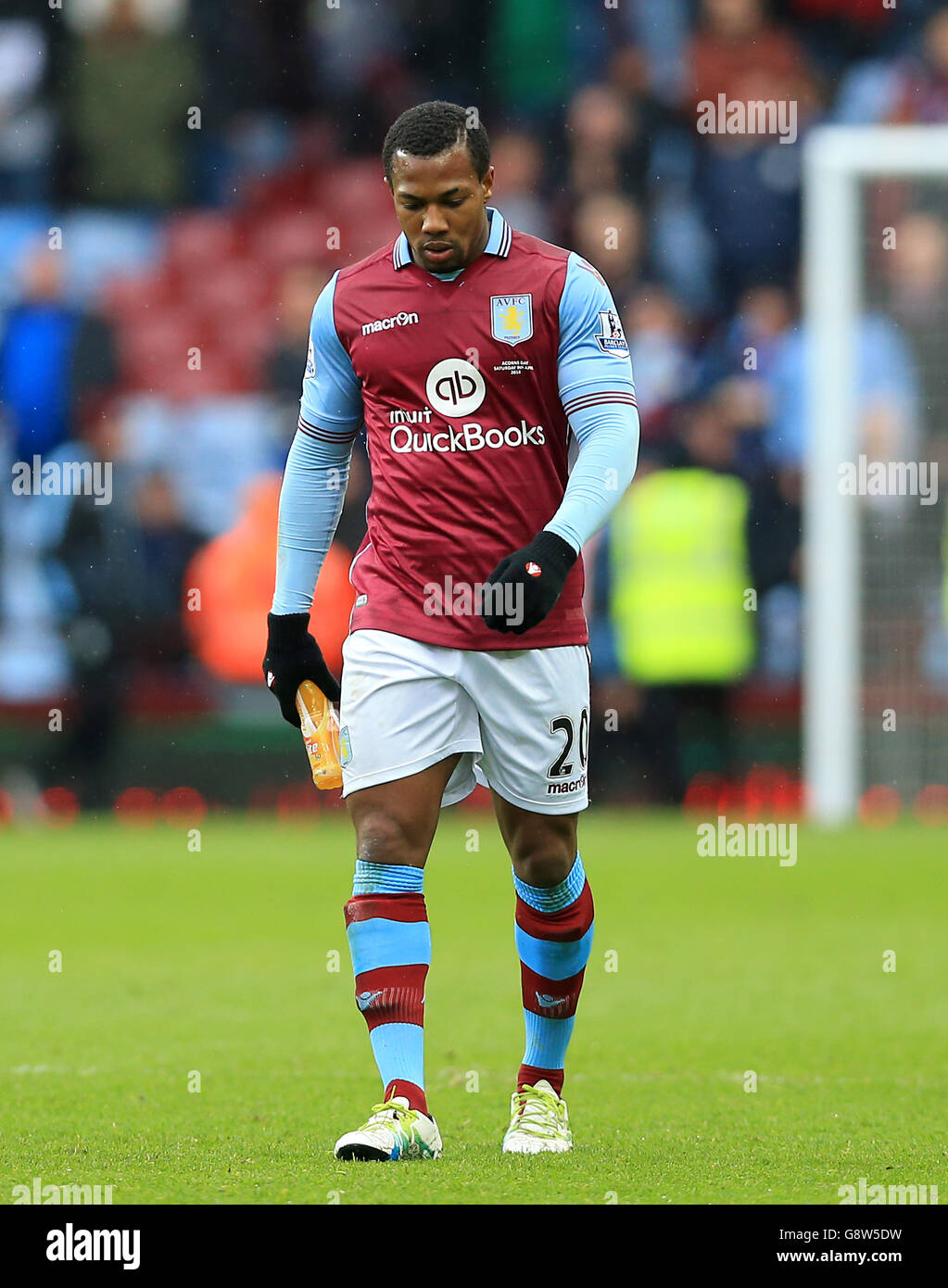 Adama traore aston villa store