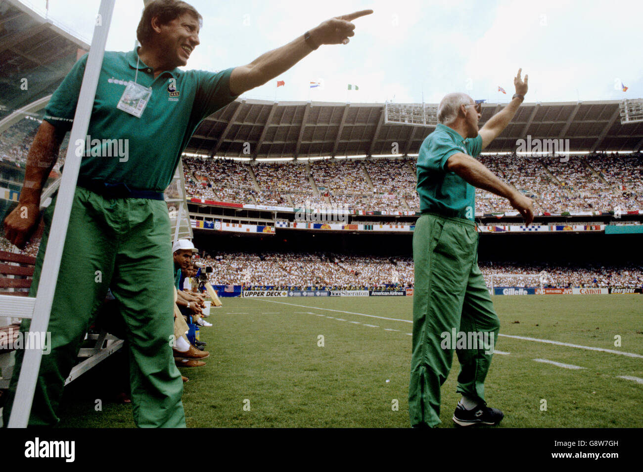 Soccer world cup 1994 mexico v italy hi-res stock photography and ...