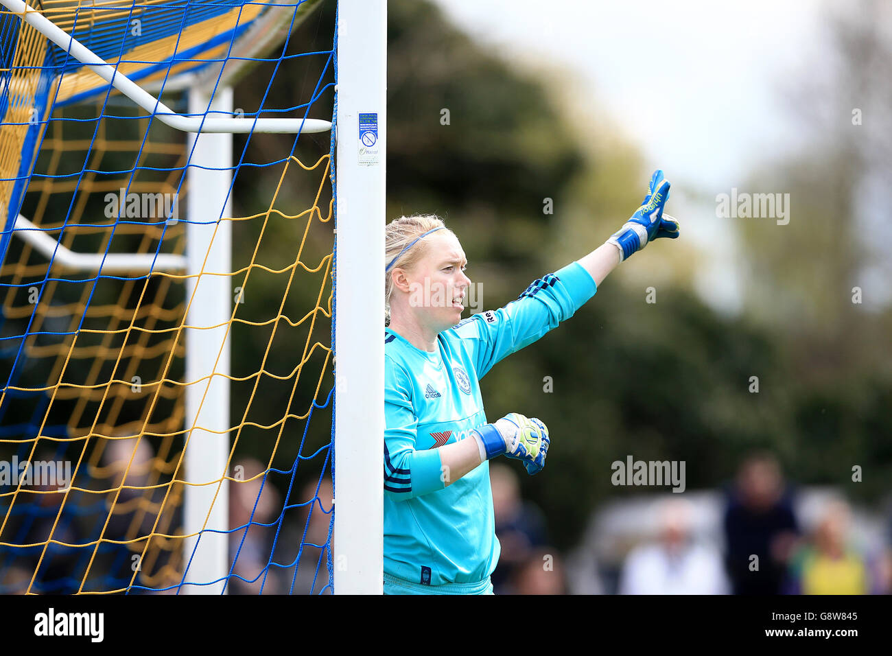 Chelsea ladies goalkeeper hi-res stock photography and images - Alamy