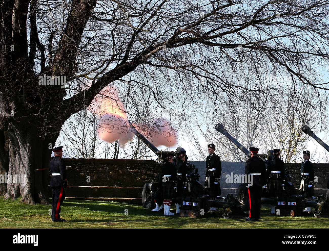 Officer Cadets from Tayforth Universities Officer Training Corp (UOTC ...