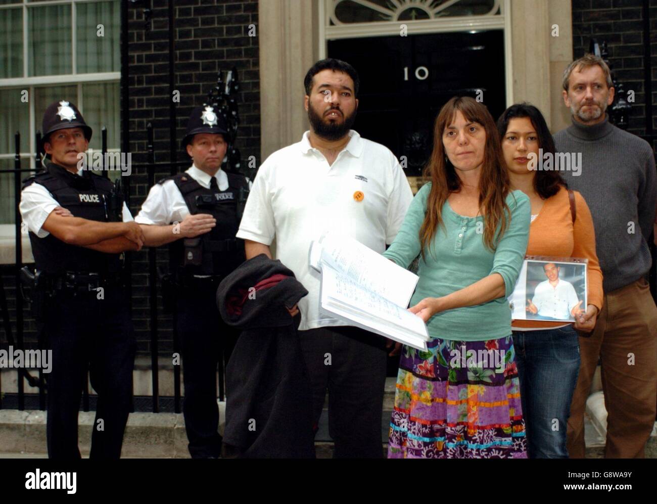 Abu baker deghayes left hi-res stock photography and images - Alamy