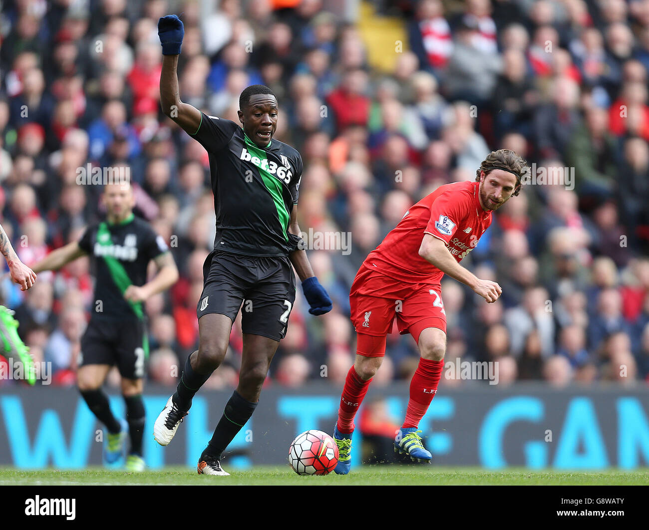 Liverpool's Joe Allen (right) and Stoke City's Giannelli Imbula battle ...