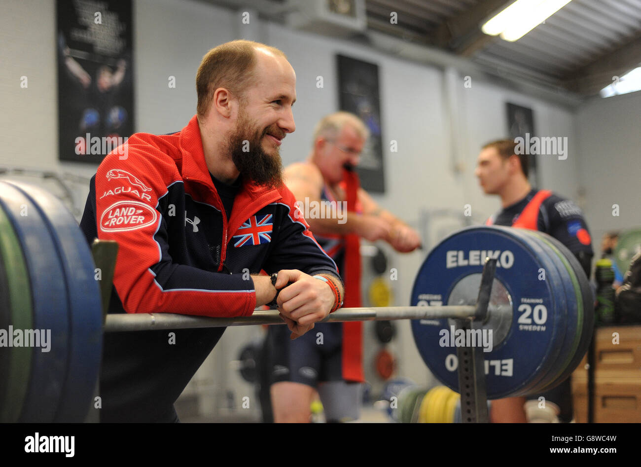 Invictus powerlifting coach for UK Ben Richens during a powerlifting ...