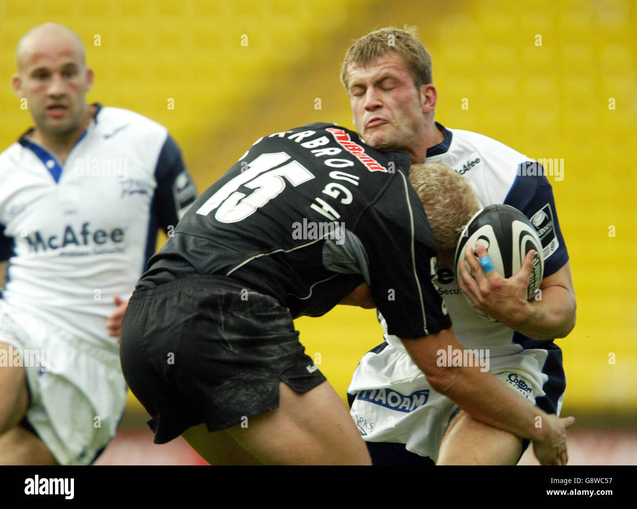 Saracens dan scarbrough and sale sharks mark cueto hi-res stock ...