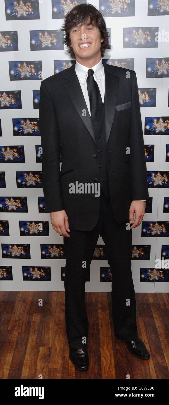 Vernon Kay arrives for the ITV Avenue Of The Stars evening, at London ...