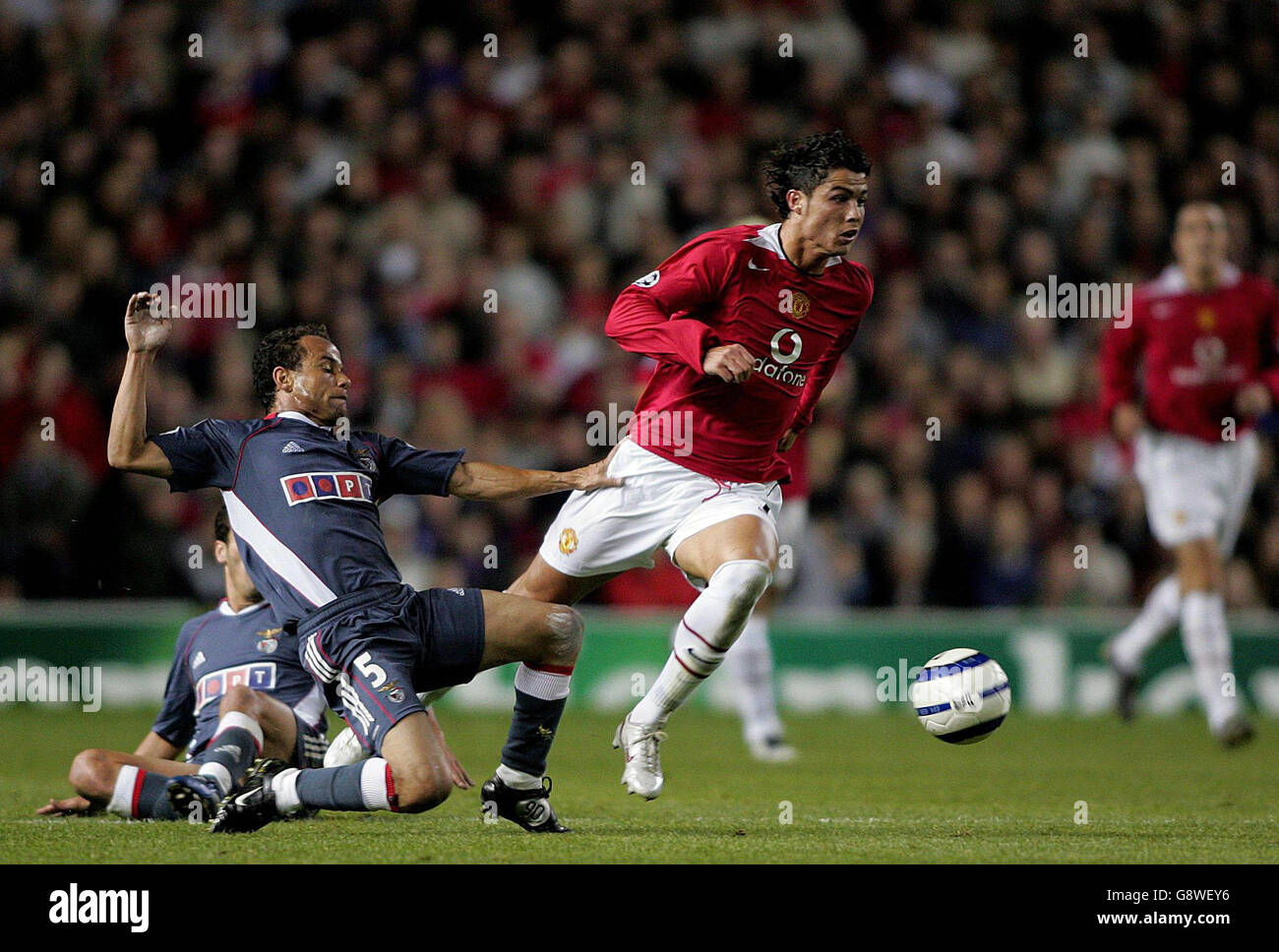 Ronaldo 2005 september hi-res stock photography and images - Alamy