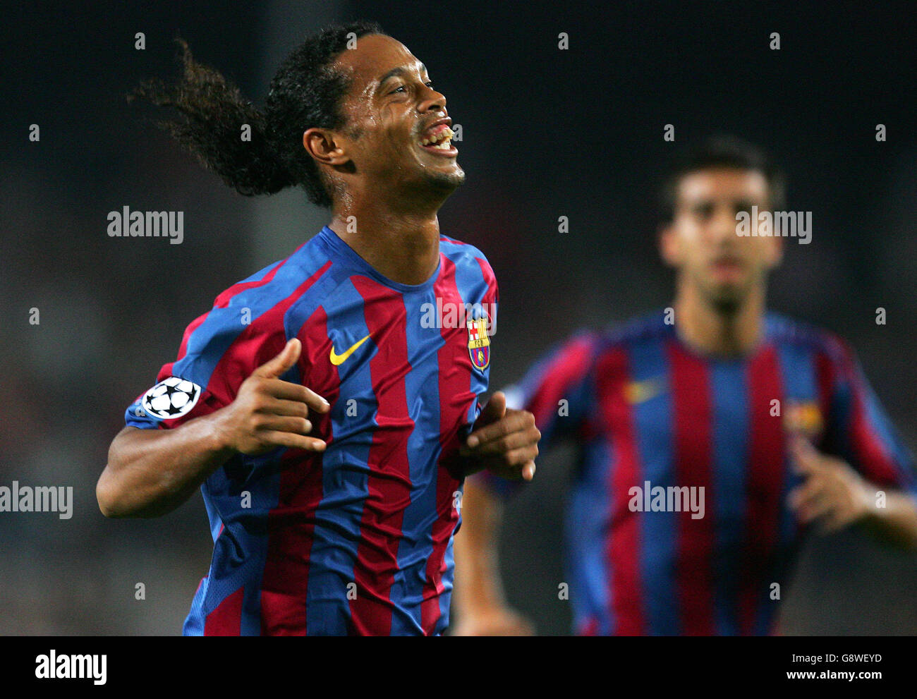 Ronaldinho barcelona celebrates hi-res stock photography and images - Alamy