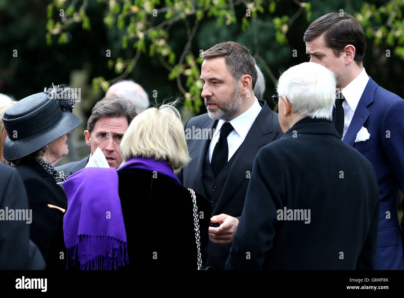 Mourners leave funeral michael hi-res stock photography and images - Alamy