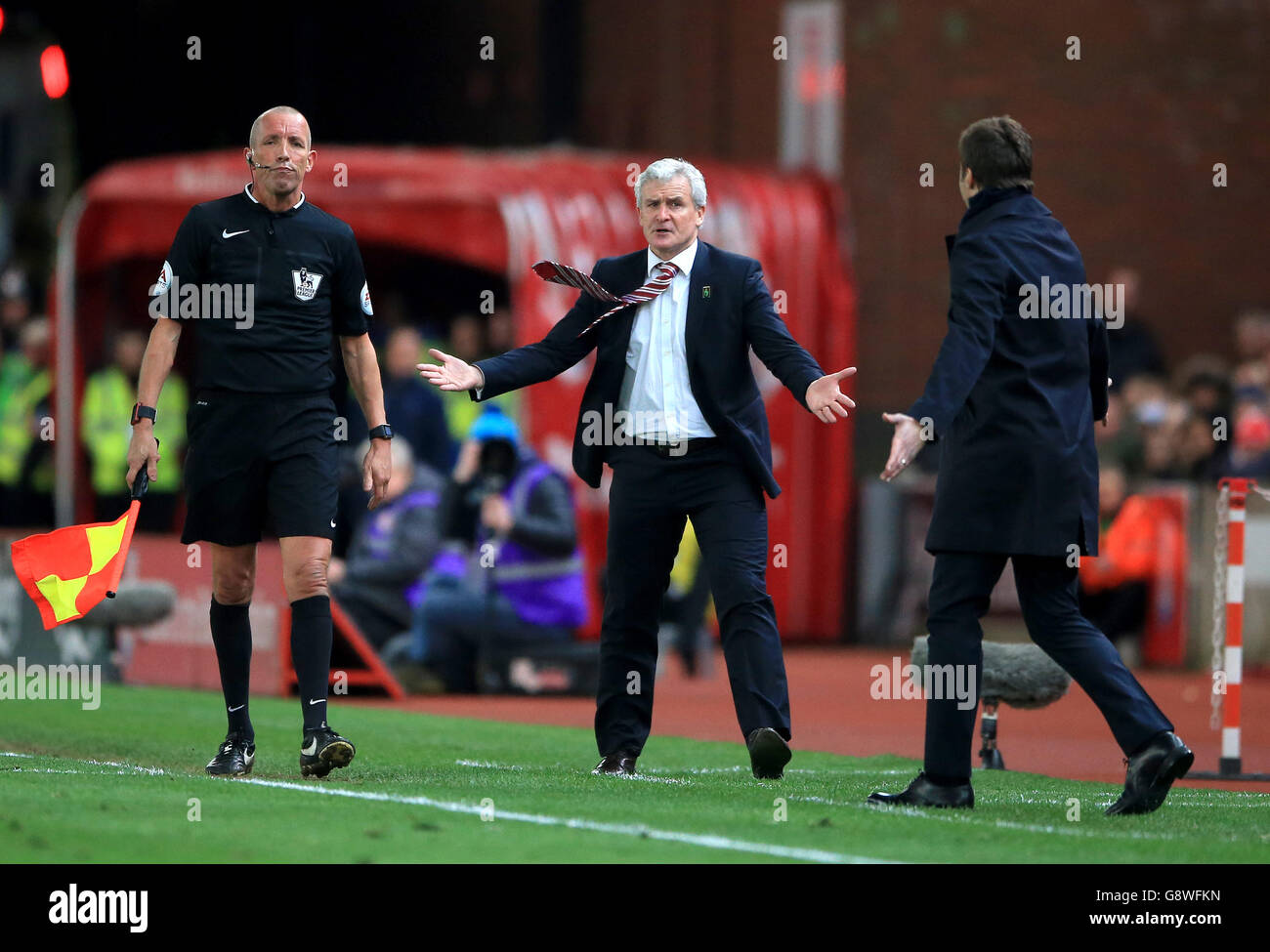 Tottenham hotspur football stadium hi-res stock photography and images ...