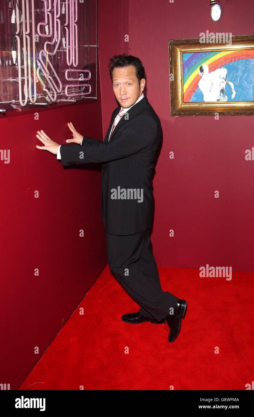 MTV's TRL - Total Request Live - Leicester Square Stock Photo - Alamy