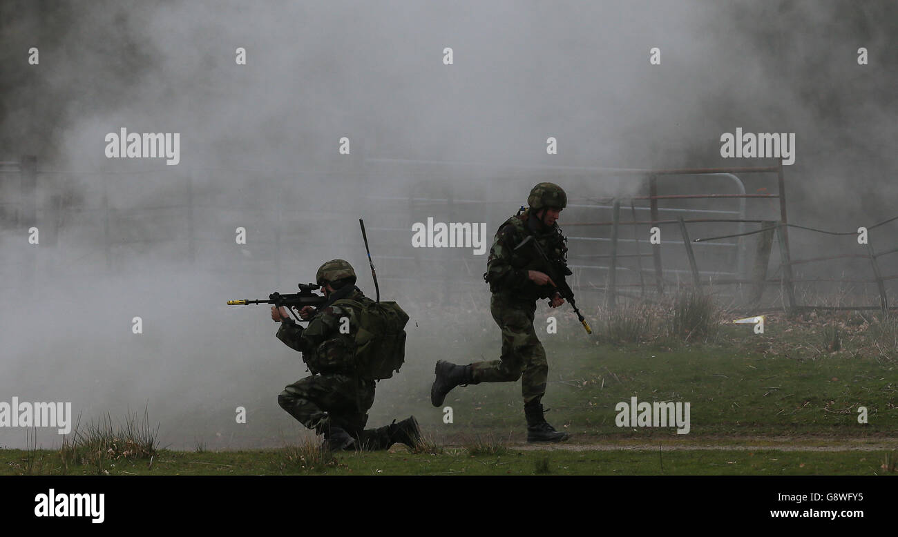 Irish defence forces exercise hi-res stock photography and images - Alamy