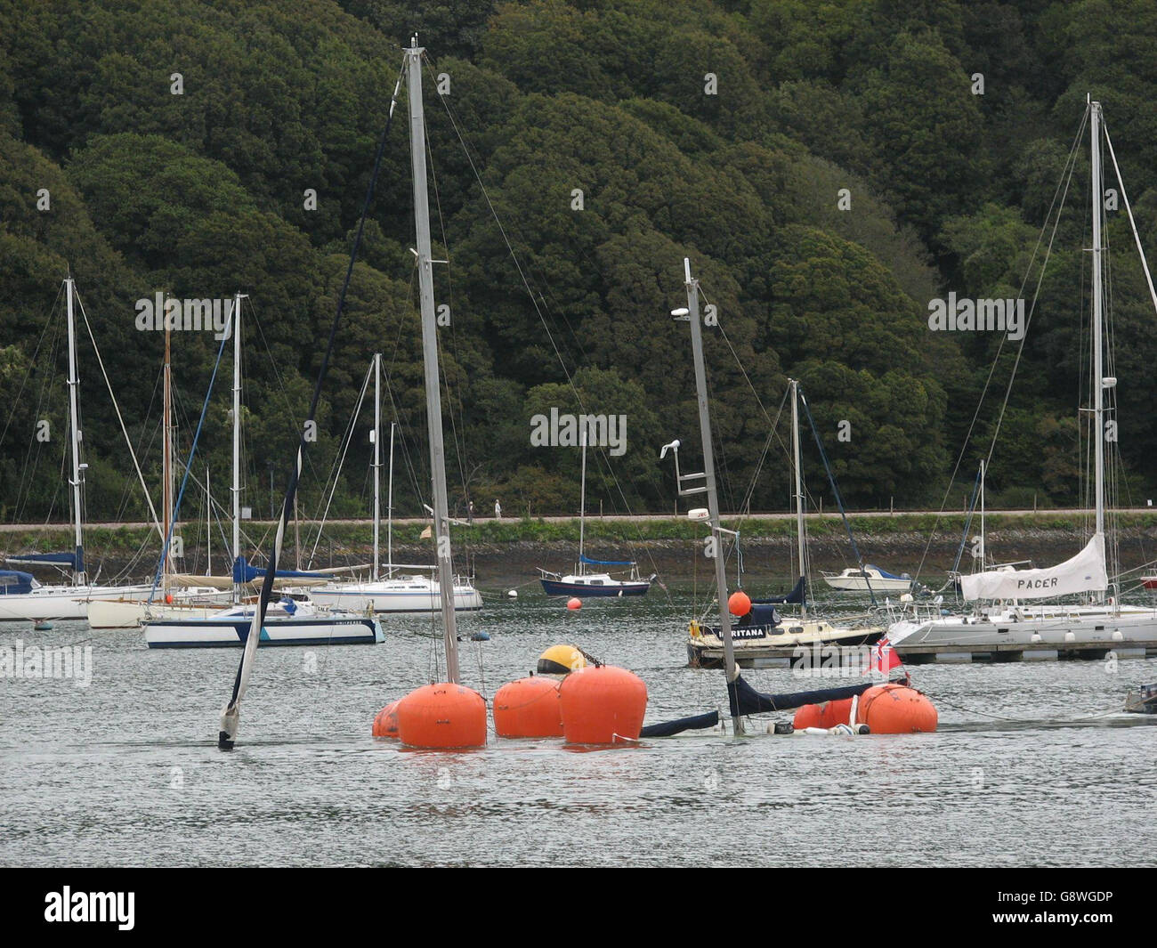 Visible masts hi-res stock photography and images - Alamy