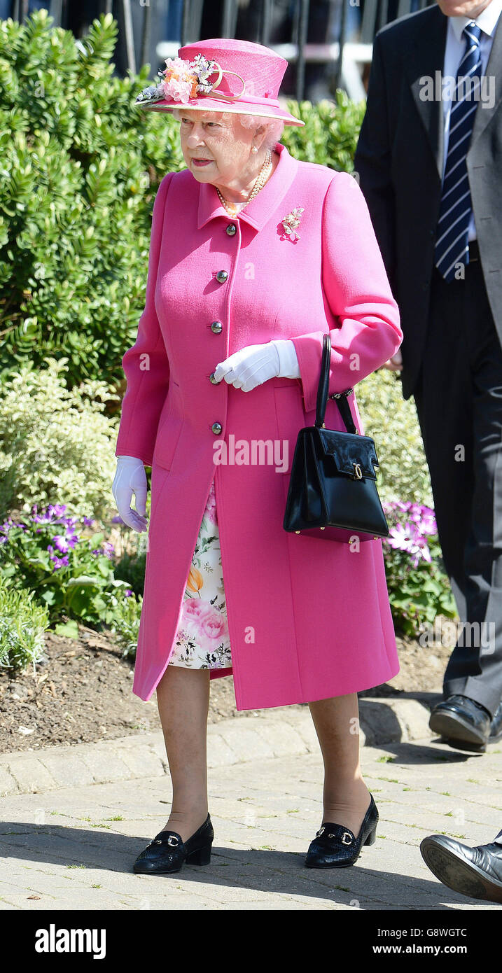 Queen Elizabeth II arrives to officially open the new bandstand at ...