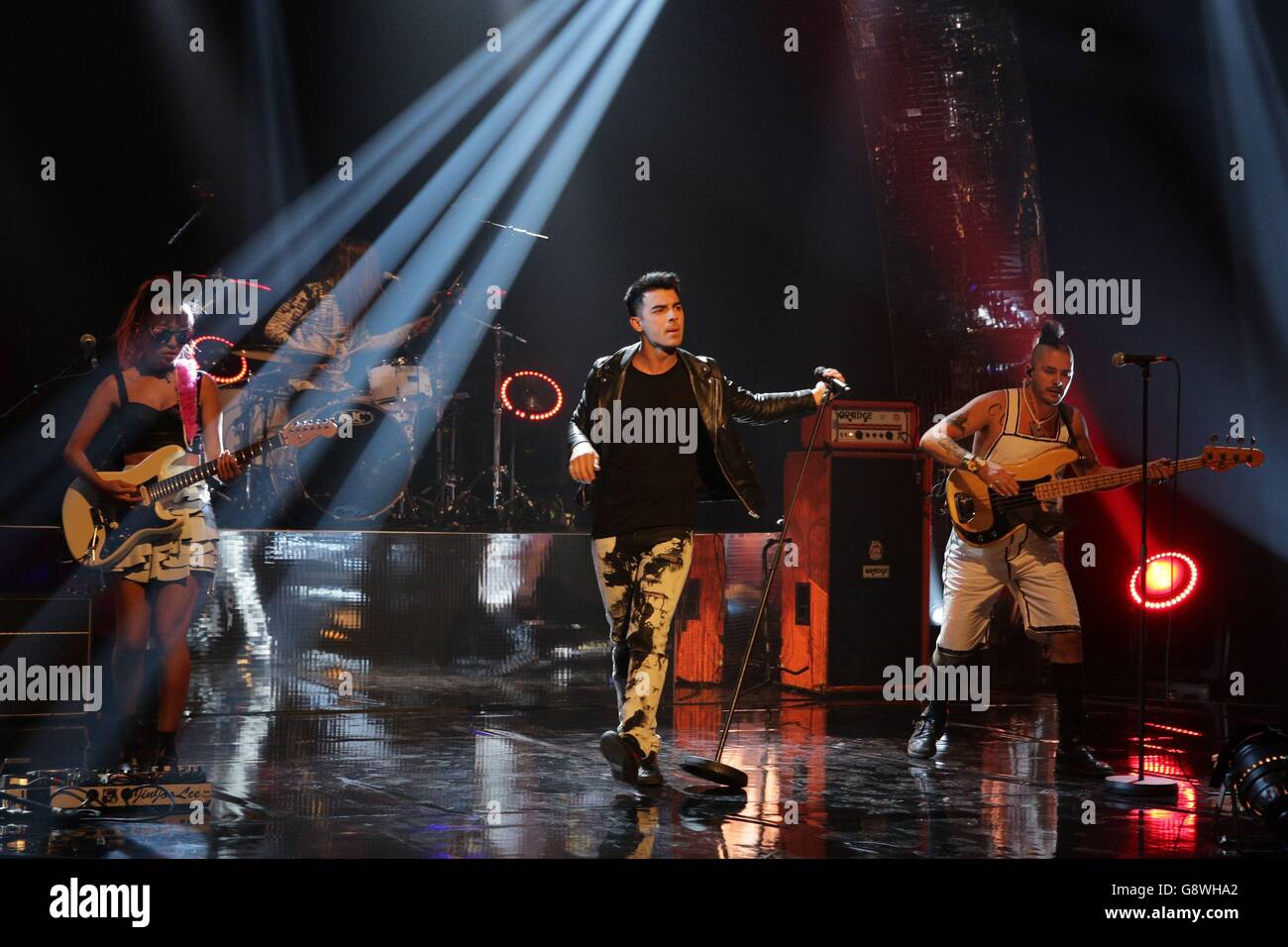 Jinjoo lee hi-res stock photography and images - Alamy