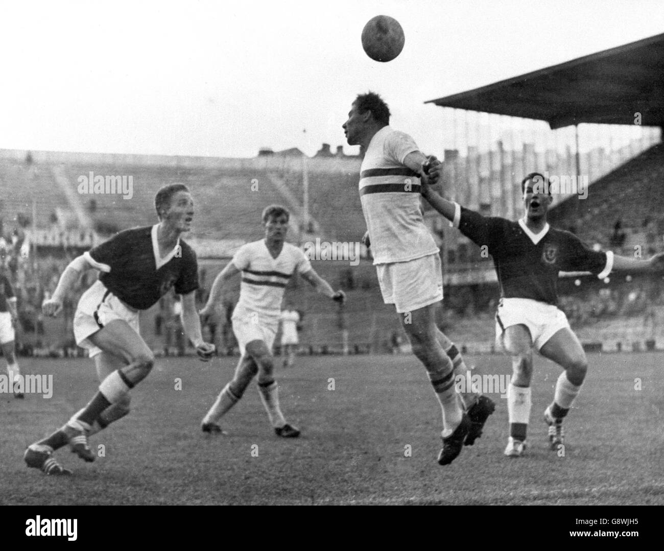 Mel charles wales football hi-res stock photography and images - Alamy