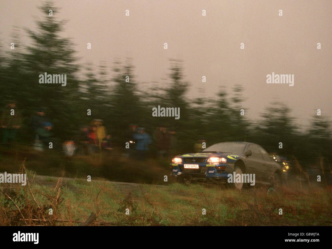 Colin mcrae and nicky grist speed through the welsh mountains hi-res ...