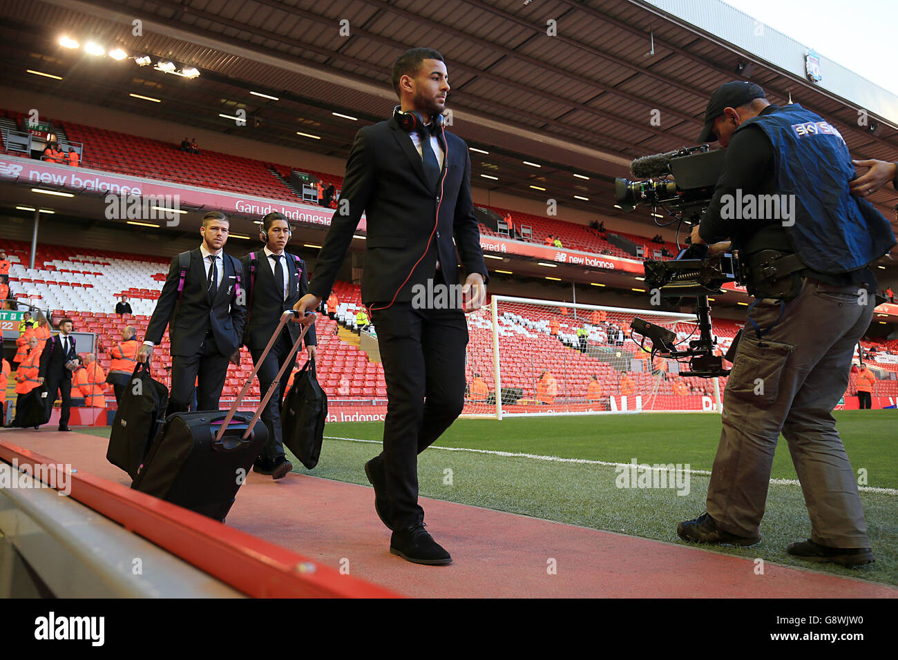 Liverpools kevin stewart arriving at anfield hi-res stock photography ...