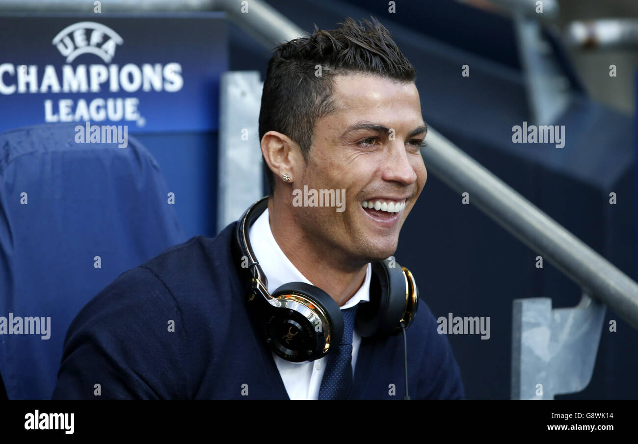Real Madrid's Cristiano Ronaldo sitting in the dugout prior to the UEFA ...