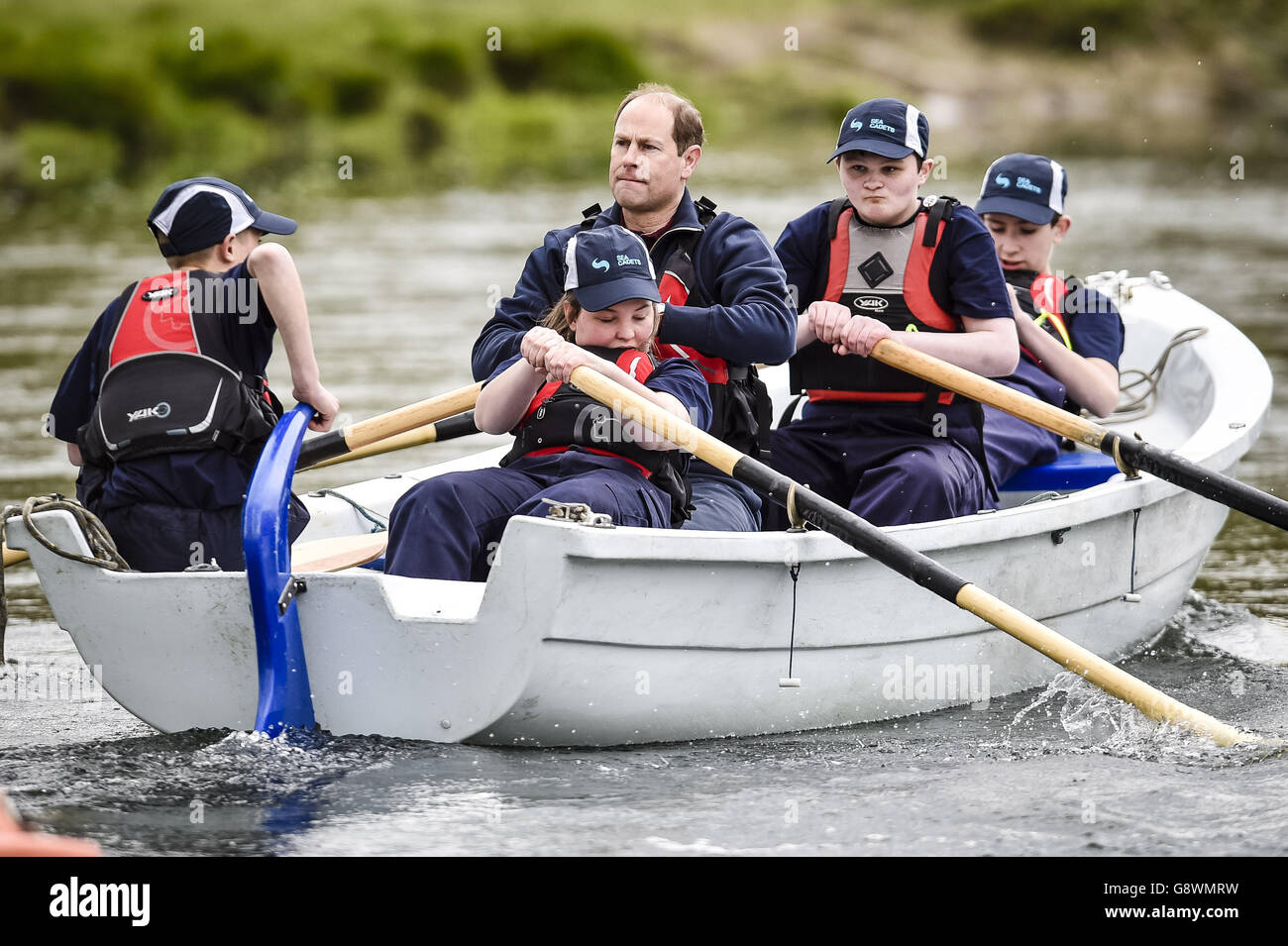 Duke of Edinburgh's Award Diamond Challenge Stock Photo - Alamy Duke of Edinburgh's Award Diamond Challenge Stock Photo - Alamy